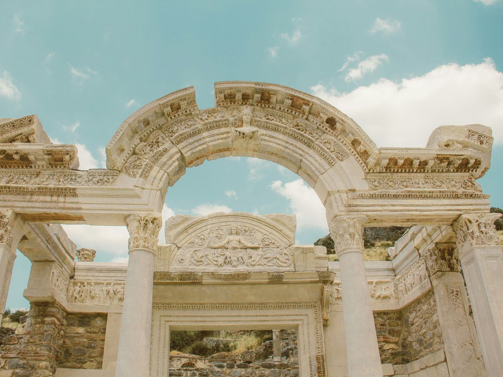 15 Funny Historical Facts You May Not Know